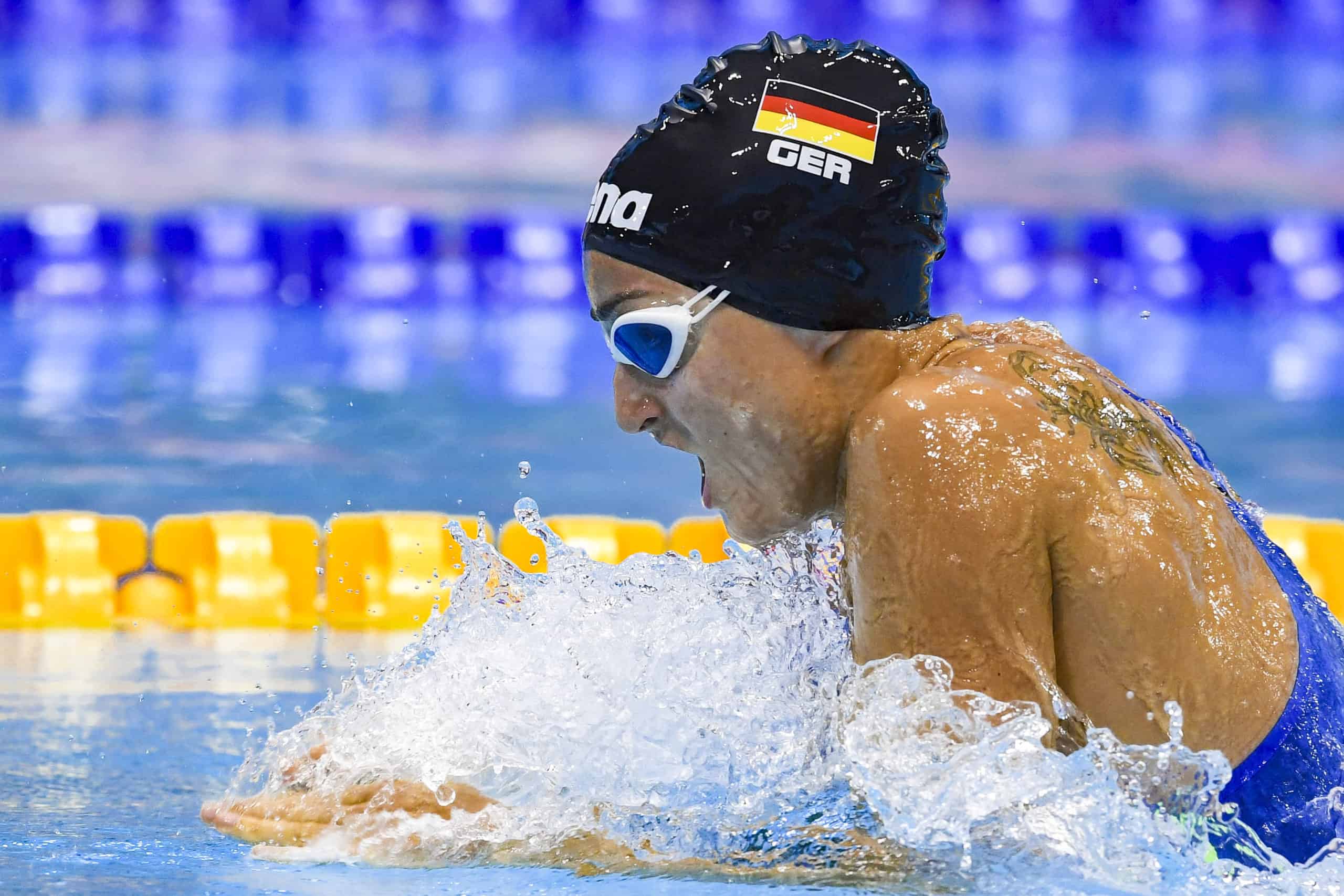 Elena Semechin Archive - SWIM.DE